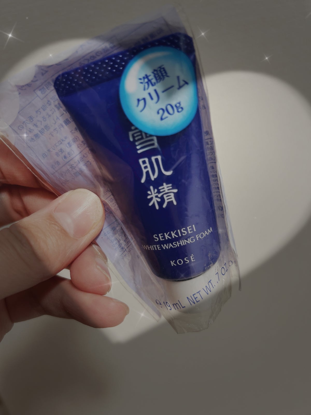 ホワイト洗顔クリーム|雪肌粋の口コミ 洗顔を持っていくのを忘れた時にコンビニで購入しました‼️ By ドリーム隆盛🦔乾燥肌30代前半