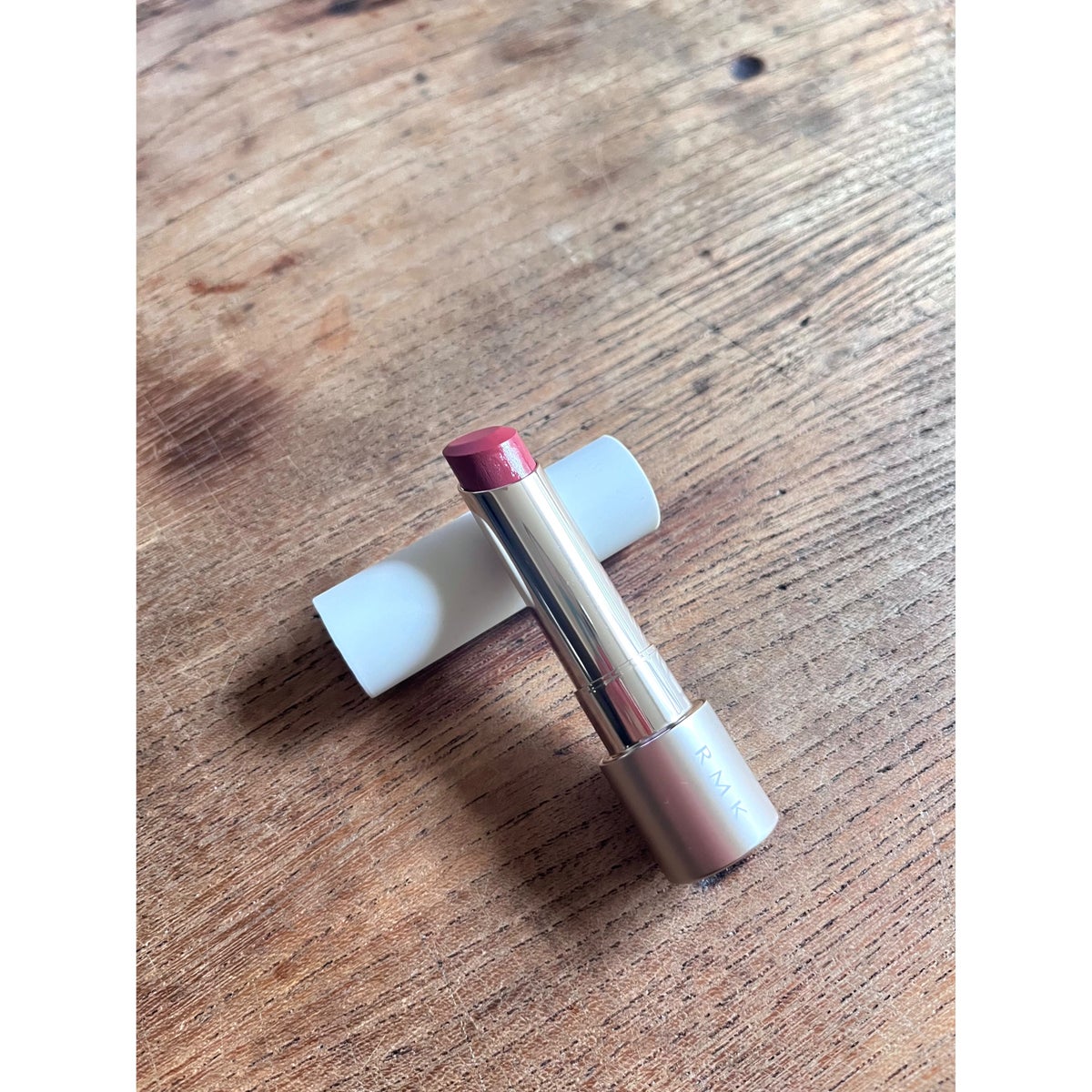 【新色レビュー】rmk デューイーメルト リップカラー|rmkは落ちないのか?色持ちに関する口コミ Rmkデューイー