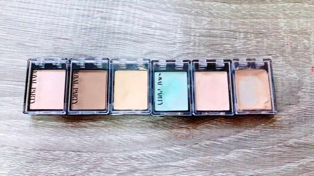 Royal Party Custom Concealer|daisoの使い方を徹底解説 超優秀!100均で買えるおすすめパレット