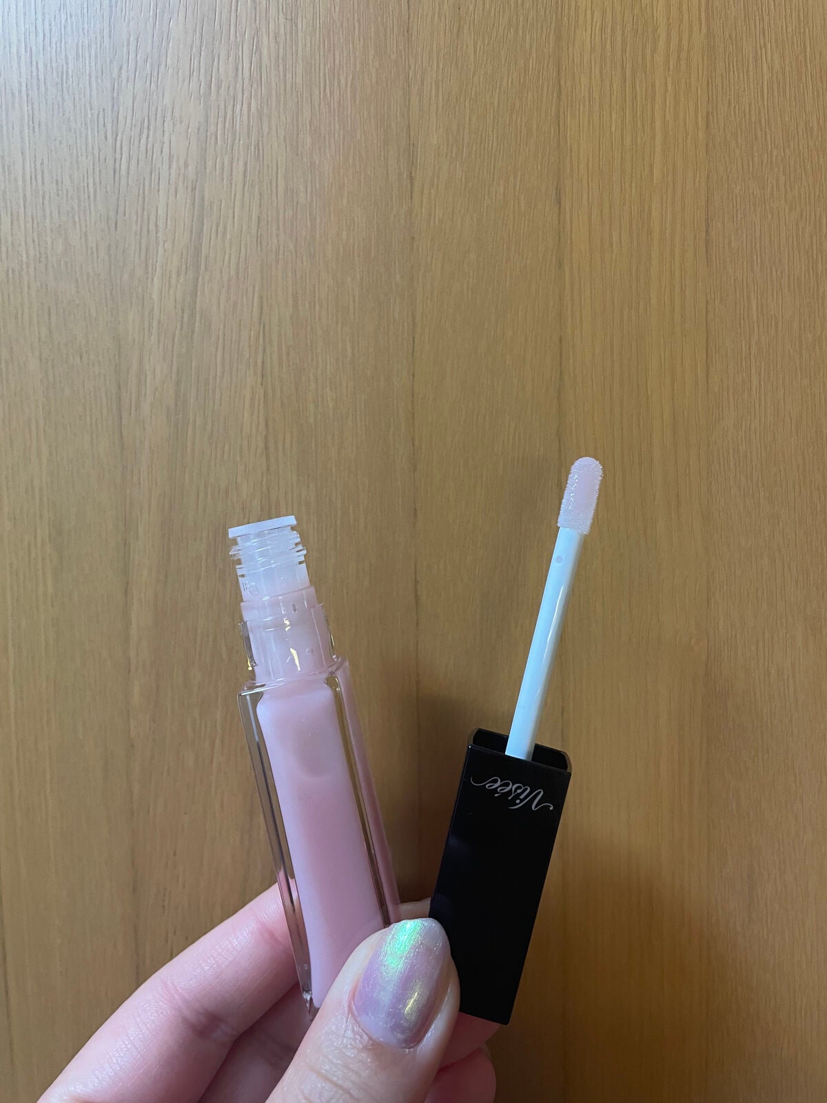 エッセンス リッププランパー|viséeの使い方を徹底解説 🌟あの某デパコスマキシマイザーに激似と話題!!! By おばけ混合肌20代