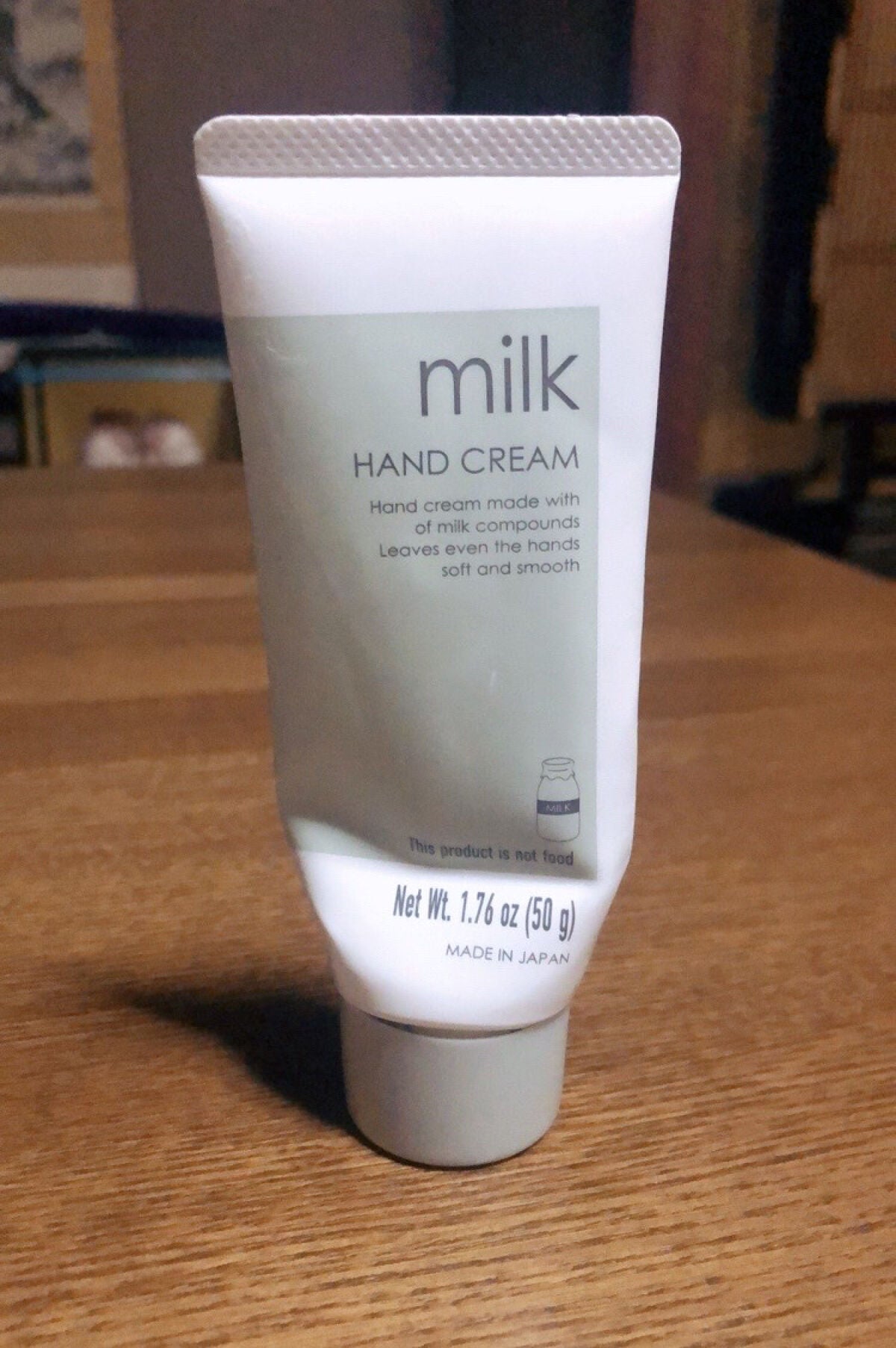 ミルクハンドクリーム|daisoの辛口レビュー ダイソーで購入したミルクハンドクリームです。 By ゆうき混合肌 Lips