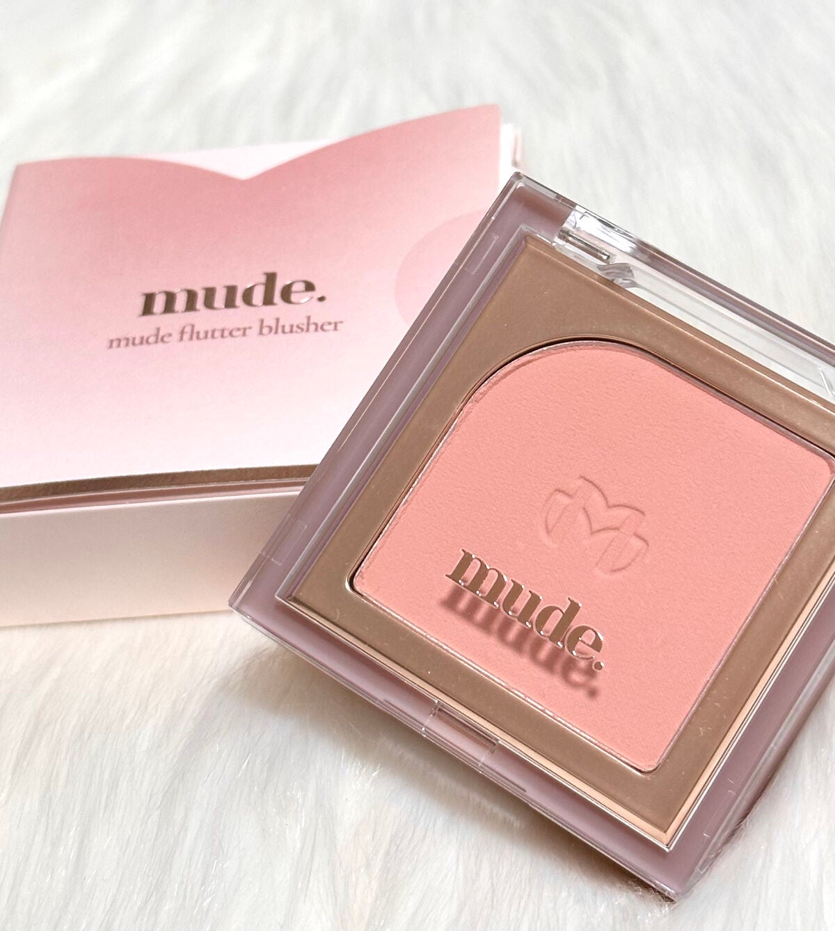フラッターブラッシャー|mudeの口コミ くすみ過ぎず彩度が高すぎない上品なピーチピンクのチーク探してる方、mudeにあります! By に