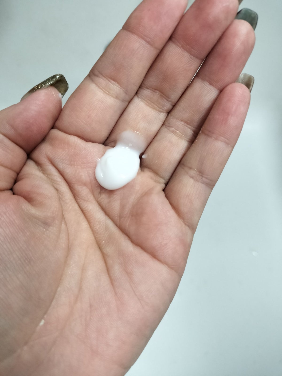 ザ ボディ ぬれた肌に使うボディ乳液 エアリーブーケの香り|ビオレuの口コミ 冬に向けてボディの保湿 お風呂上がり忙しいアナタにオススメ👍