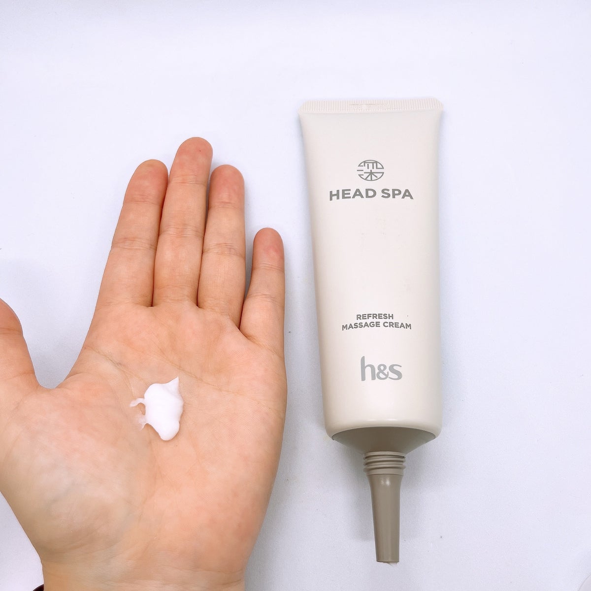 リフレッシュ マッサージクリーム|handsの使い方を徹底解説 Handsの深体験ヘッドスパ リフレッシュ マッサージクリームを使用しました😊