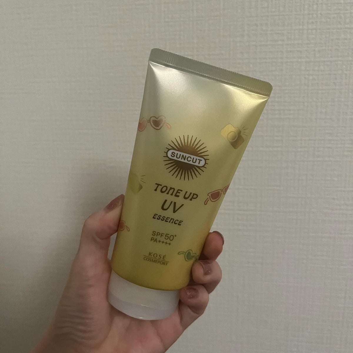 【新色レビュー】サンカットr トーンアップuv エッセンス|サンカット®の効果に関する口コミ 🌟サンカット® トーンアップuv エッセンス