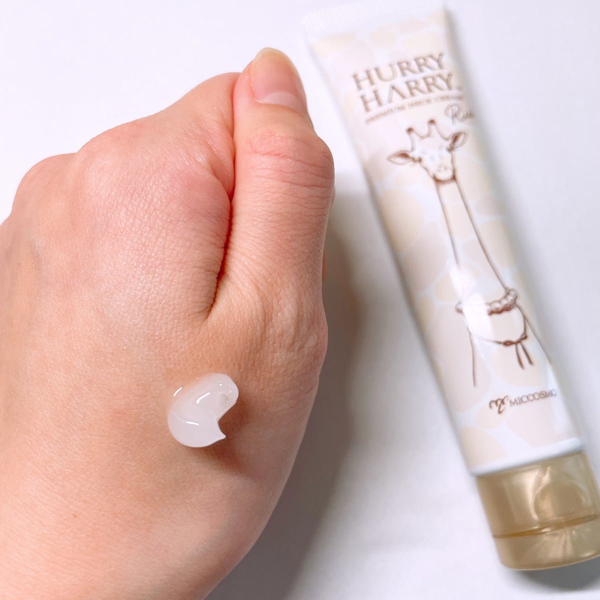 薬用おとなの美くびクリーム リッチ|ハリーハリーの口コミ 提供 ハリーハリー 『薬用おとなの美くびクリーム リッチ』 By サイヒ Lips