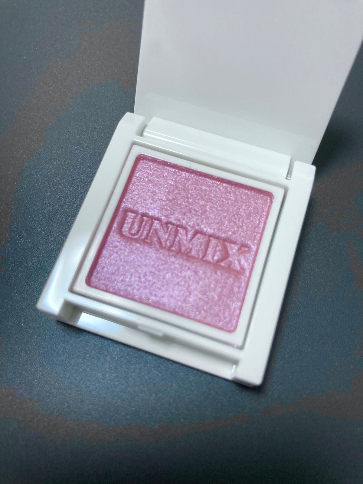 アイリッドニュアンス|unmixの使い方を徹底解説 ブルベにおすすめのシングルアイシャドウ!【使った商品】unmix アイリッドニュアンス