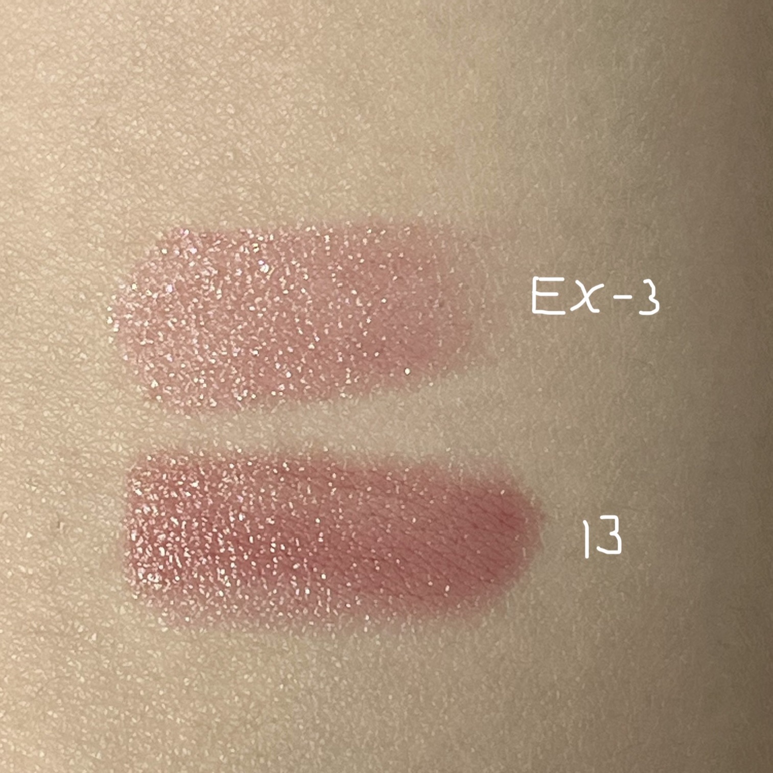 リップモンスター EX-3 舞踏会の主役（ミニ）＜数量限定発売＞ / KATE(ケイト) | LIPS