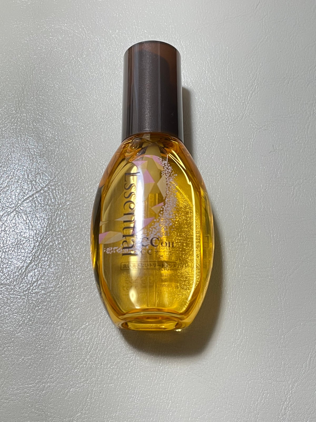 Ccオイル|エッセンシャルの口コミ エッセンシャル Ccオイル 60ml By さくら🌸フォロバ混合肌 Lips