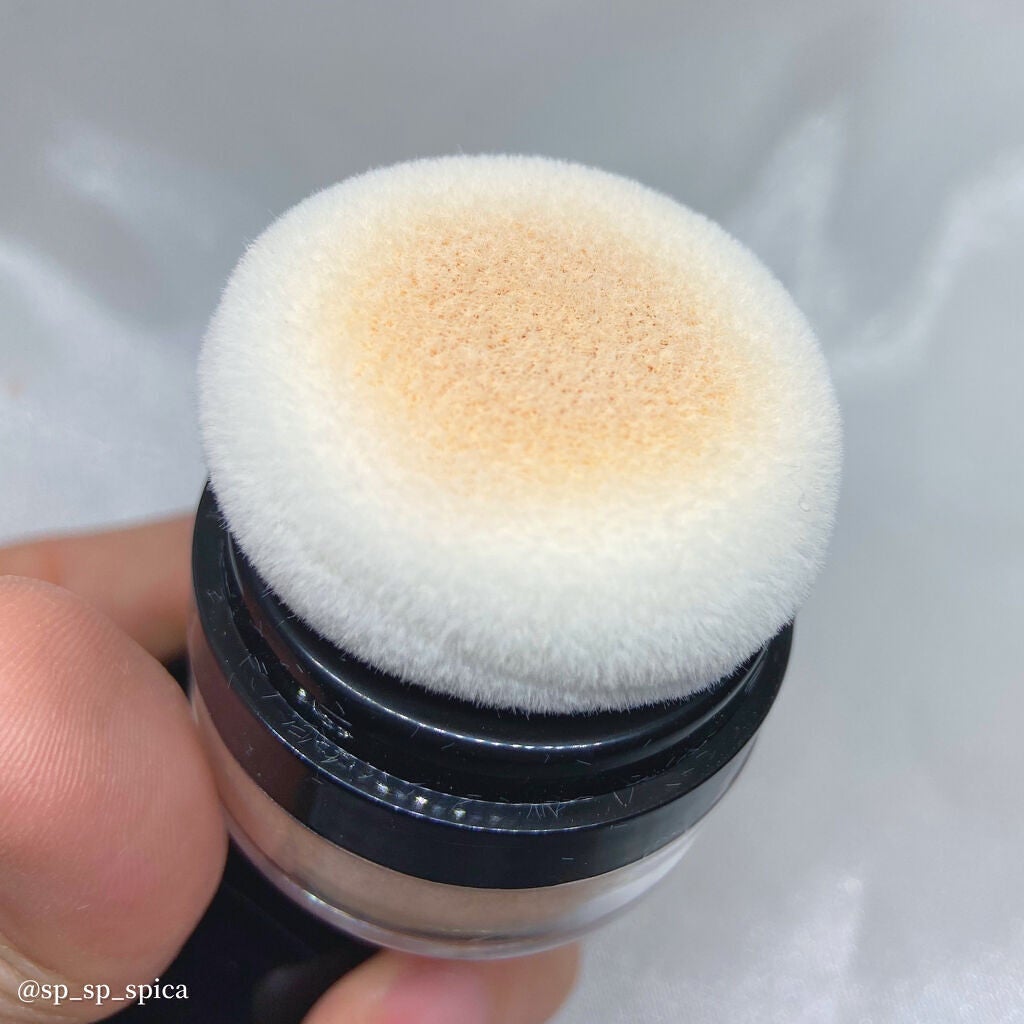 スポンジ付きチーク容器|daisoの口コミ 超優秀!100均で買えるおすすめ化粧小物!やっと見つけた🤗daiso ポンポン By すぴか