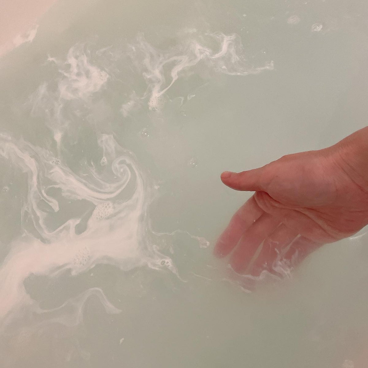 ボヌール バスエッセンス ジャスミンブルーの香り|ダイアンの口コミ 🛀🛀🛀 ダイアンボヌールのバスエッセンス買ってみました By あさみ