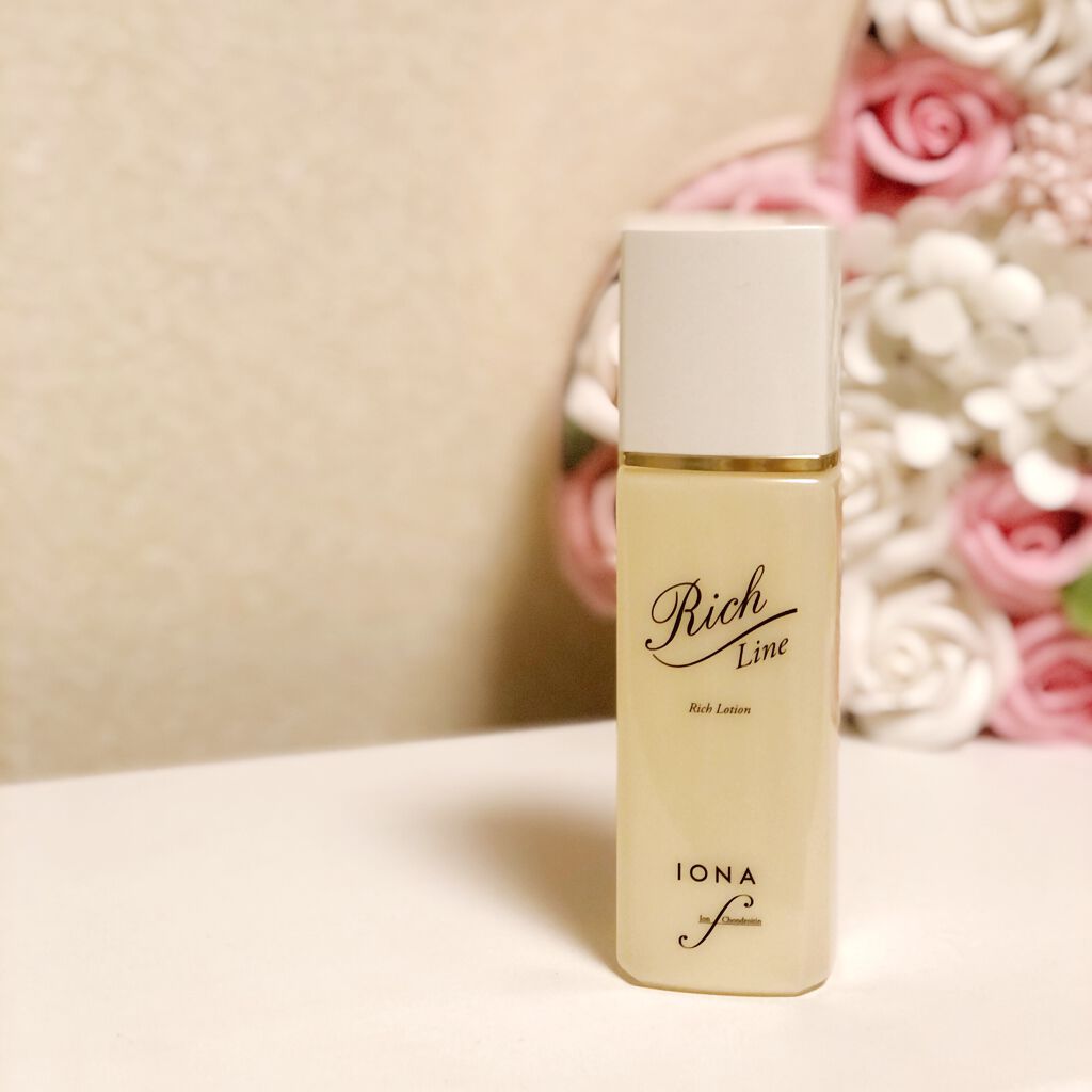 リッチ ローション|イオナ エフの口コミ エイジングケアにおすすめの化粧水!まるで美容液のような 濃厚でとろりとした贅沢な化粧水 By