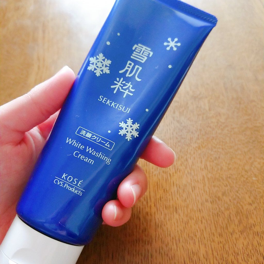 ホワイト洗顔クリーム|雪肌粋の口コミ 乾燥肌におすすめの洗顔フォーム!去年くらいにセブンで購入しました👌 15g増量の120gで600円