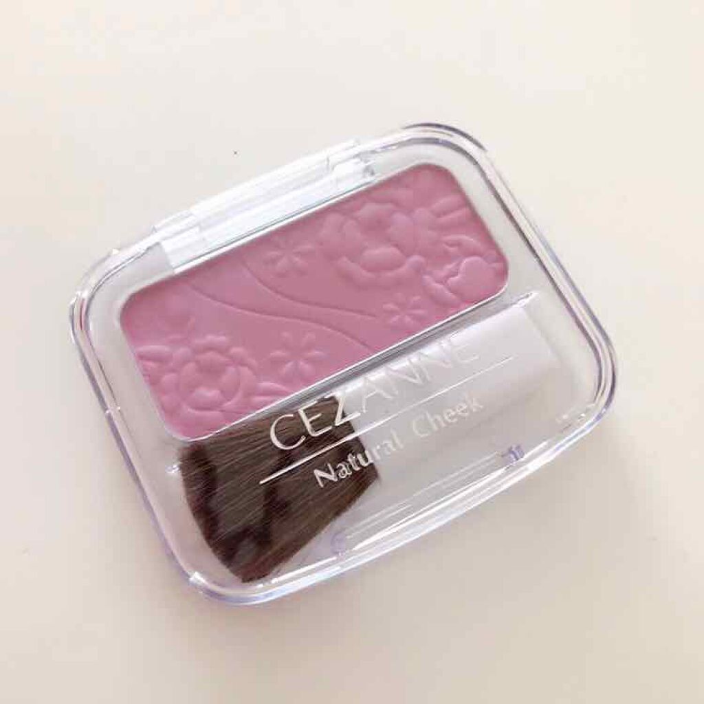 ナチュラル チークn 14 ラベンダーピンク|cezanneの効果に関する口コミ「14 ラベンダーピンク🌸 最近話題の、セザンヌの紫チークです