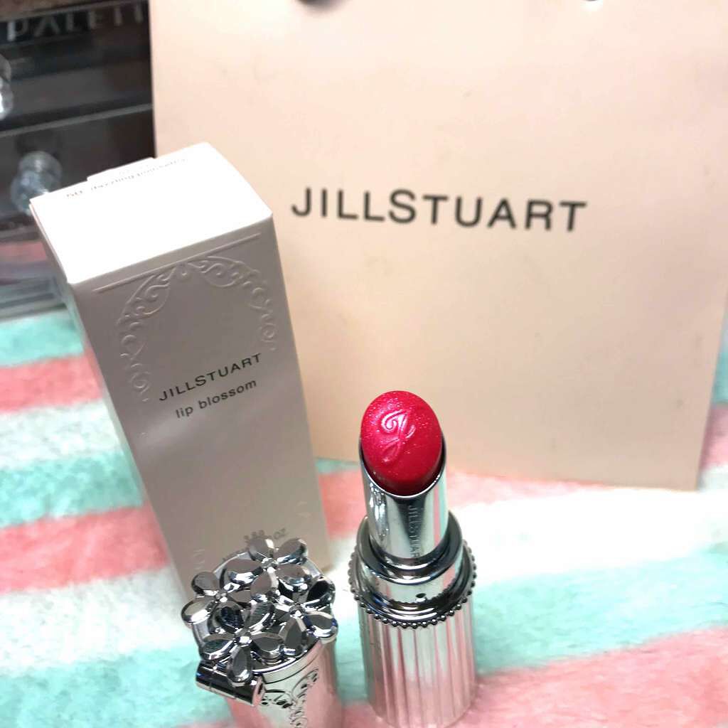 【限定色レビュー】リップブロッサム|jill Stuartの口コミ Yslの限定色に似てるとの噂を By 幼児退行のアラサー👶🍼アトピー
