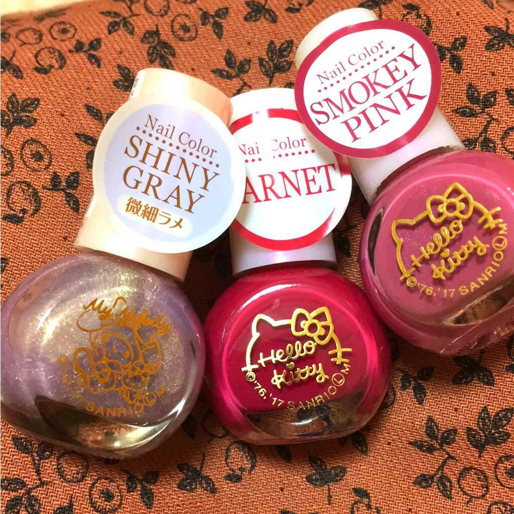 サンリオネイル|daisoの口コミ 超優秀!100均で買えるおすすめマニキュア!ダイソーのサンリオコラボネイル、やっと手に入れました😂💕